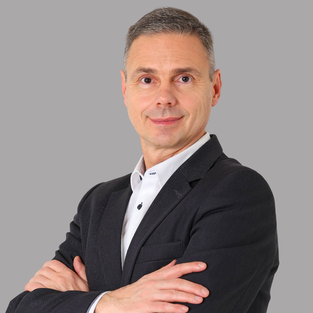 Major Balázs - Otthon Centrum